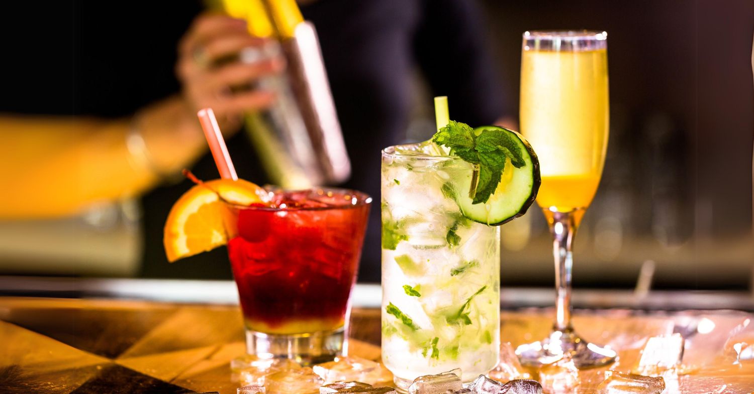 Best Cocktail Recipes for a Happy Hour Event