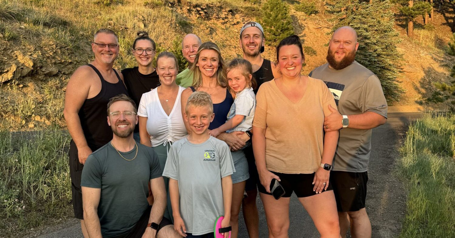 How to Host a Family Reunion